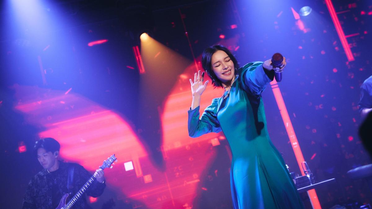 徐若瑄經歷2年抗癌手術！親吐「未放棄心聲」粉絲哭翻│TVBS新聞網