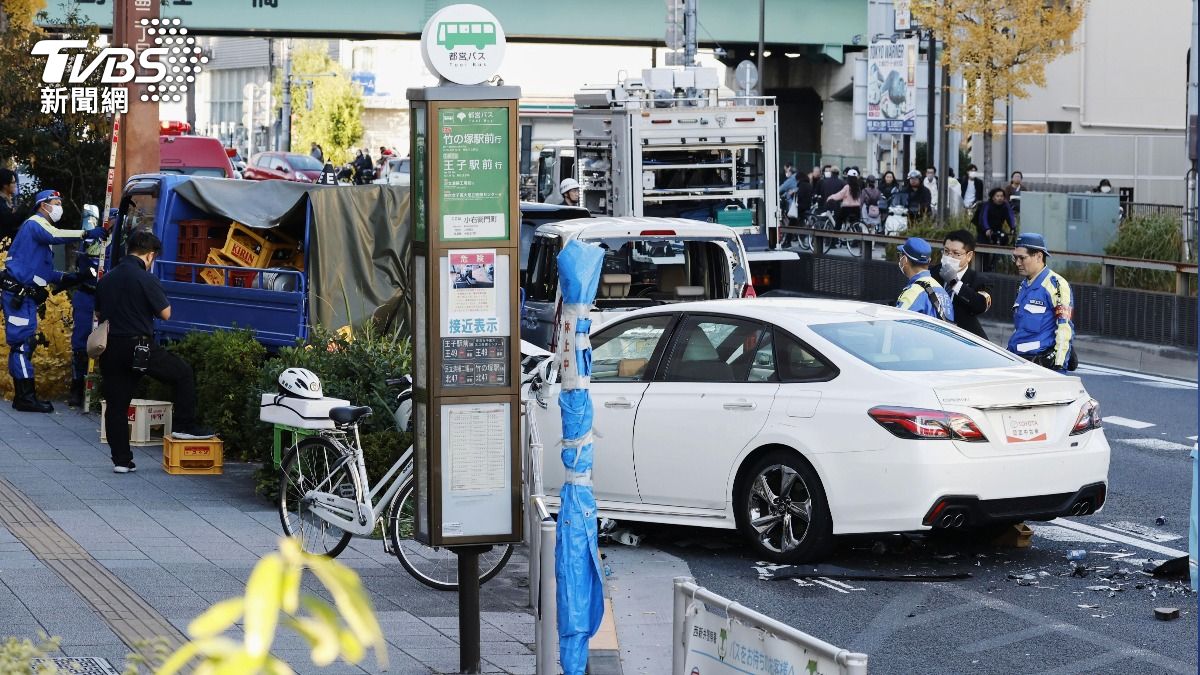 東京汽車衝撞行人11傷1死1昏迷 駕駛逃逸被捕│TVBS新聞網