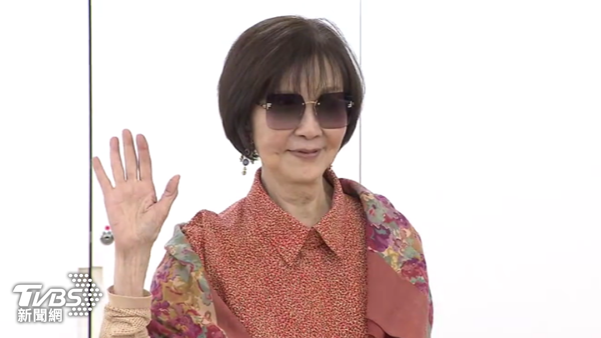 傳徵護理助理！歸亞蕾遭轟「5.5萬薪水太低」回應了 揭真實狀況│TVBS新聞網