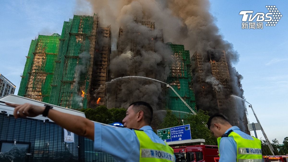 香港大火／大埔宏福苑火災釀4死3傷 居民曝可能起火點：風超大│TVBS新聞網