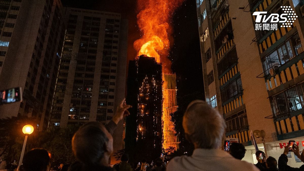 最新／大埔宏福苑大火迄今13死30傷 焚燒11小時仍未撲滅│TVBS新聞網