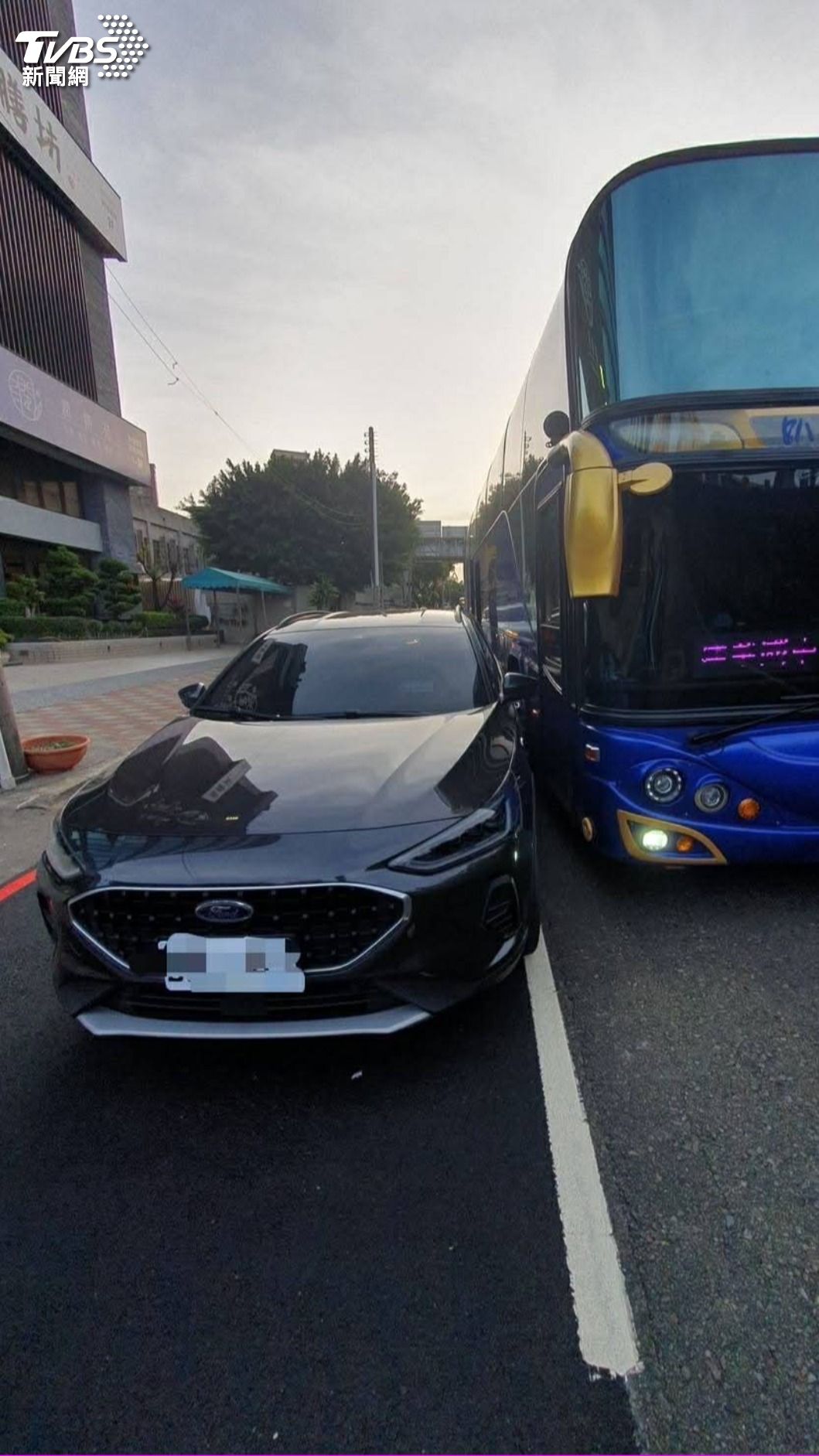 司機酒測超標載學生！「黃姓校車司機」遭檢方偵辦 家長怒│TVBS新聞網