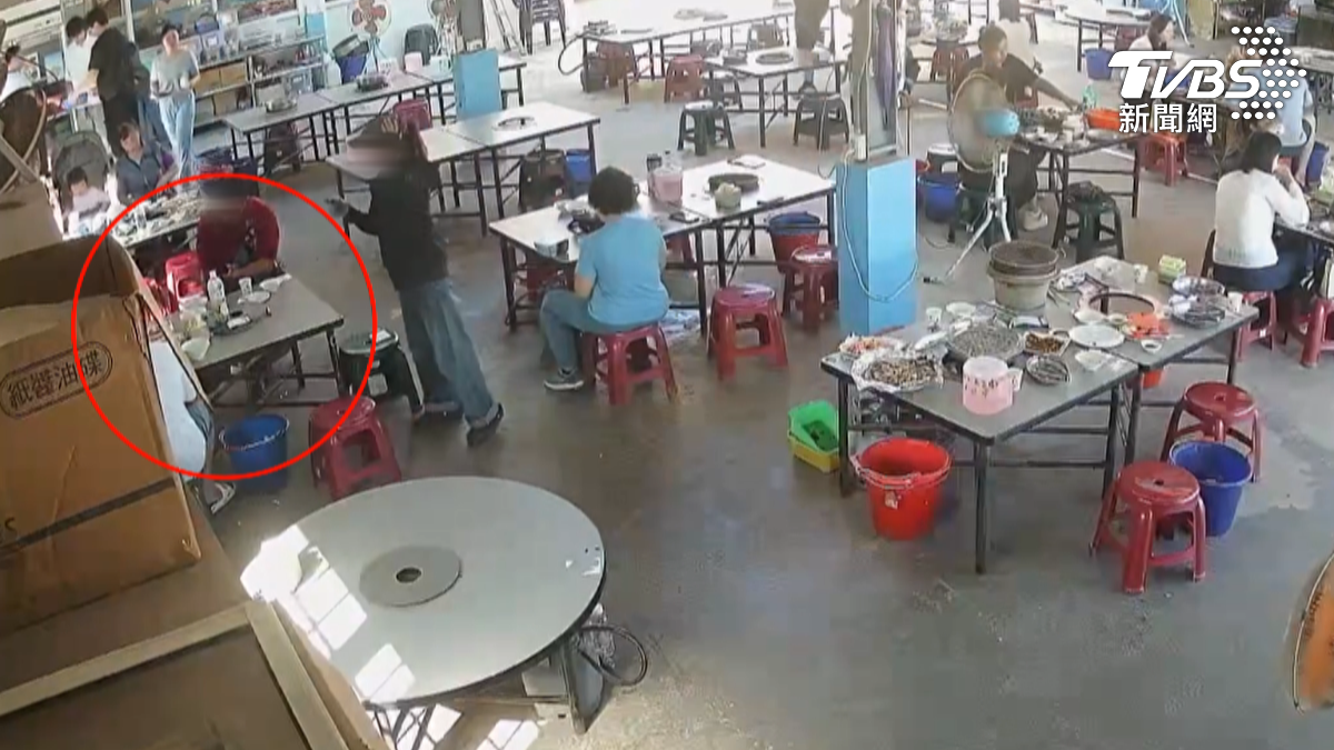 抽菸被制止！ 2男飆店員「6字國罵」店家憤發影片│TVBS新聞網