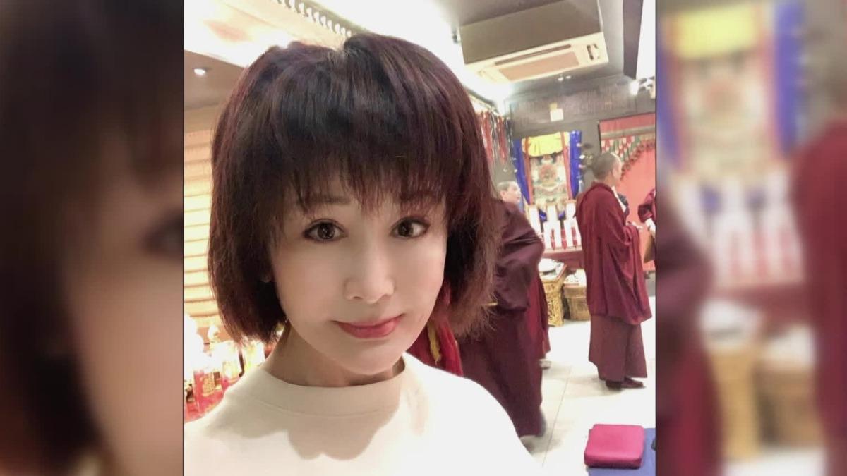 MAMA頒獎Day2 GD、周潤發、金憓秀穿「黑白色系」登場致詞祈福│TVBS新聞網