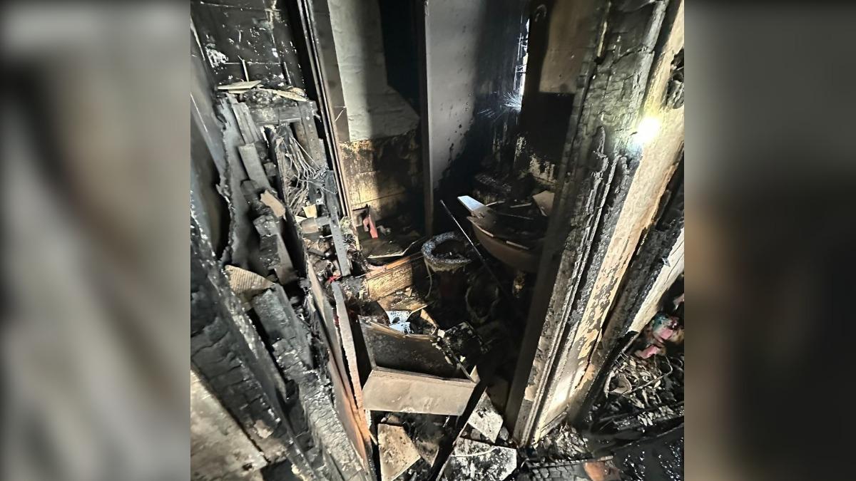 網曝宏福苑內部慘況 牆壁斑駁、滿地灰 災民：值錢東西全燒光│TVBS新聞網