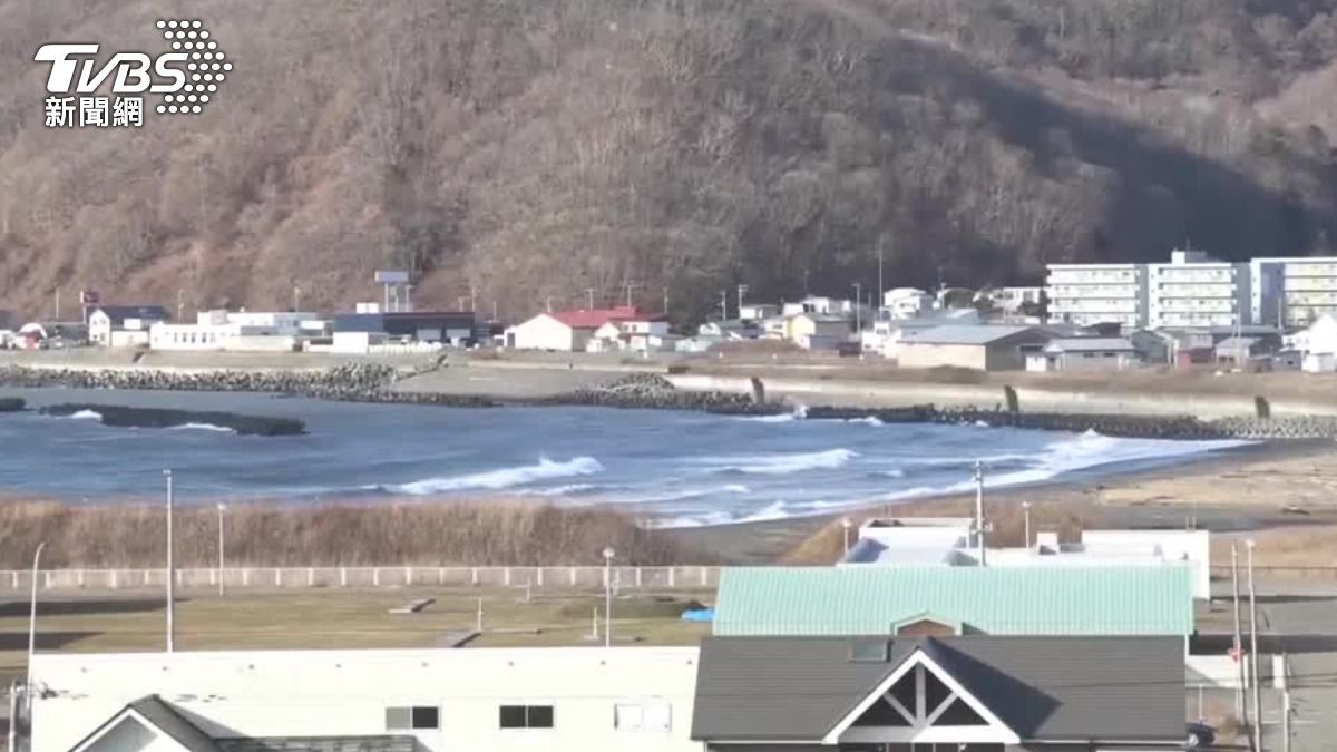 日本青森外海又6.9地震！ 20cm海嘯抵北海道、青森│TVBS新聞網