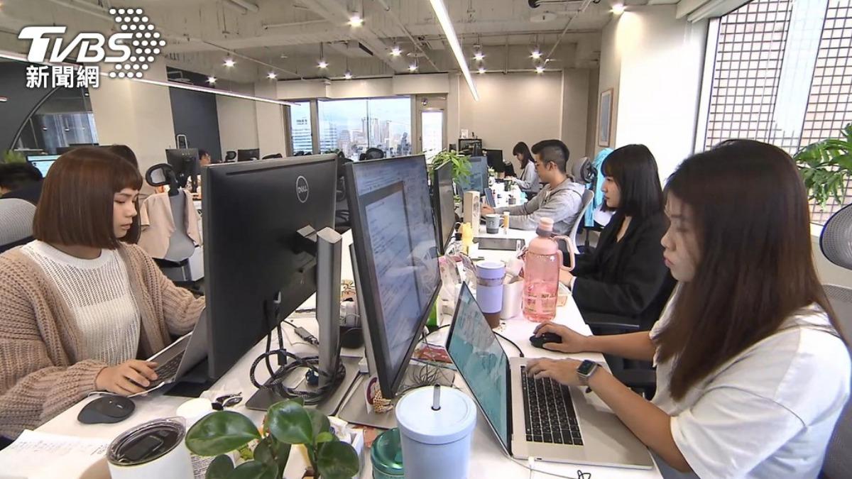 薪資數據閃亮亮勝通膨 民眾苦喊「完全沒感覺」│TVBS新聞網