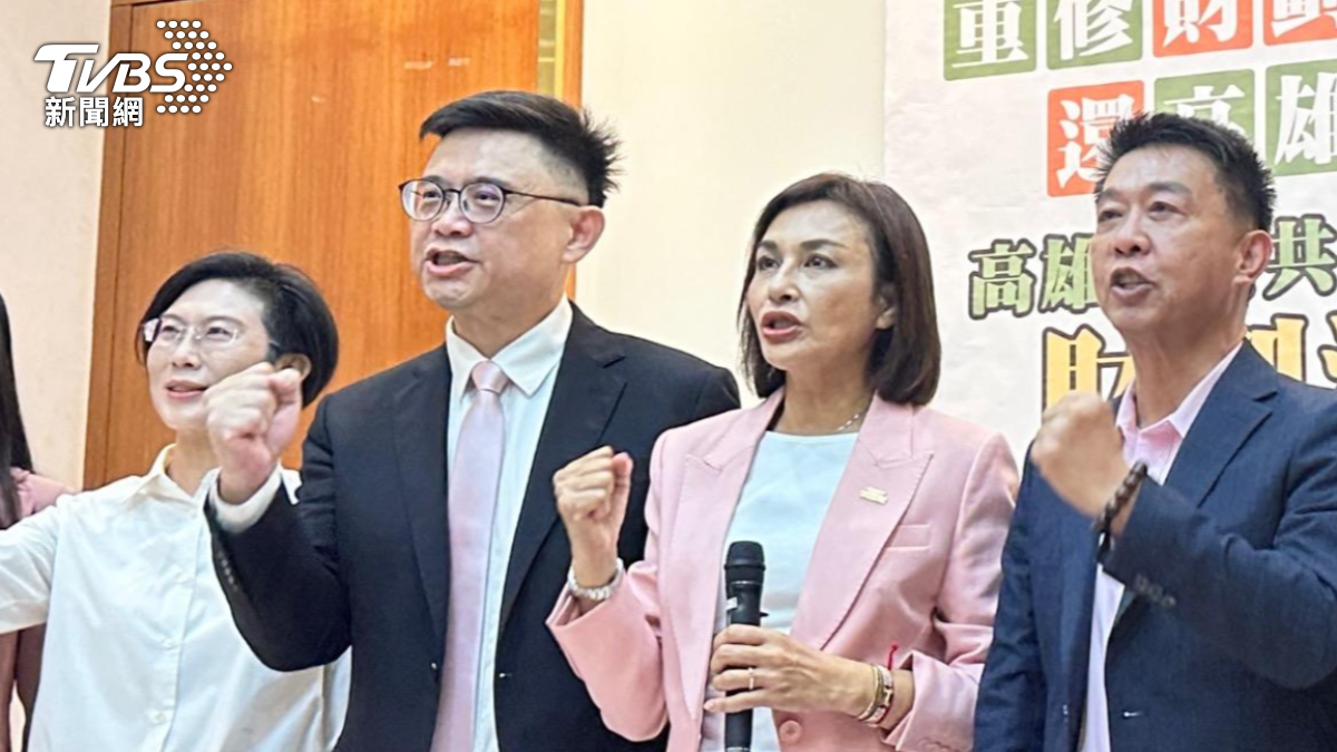 屢遭我軍「火控鎖定」 共艦喊：嚴重危及安全│TVBS新聞網