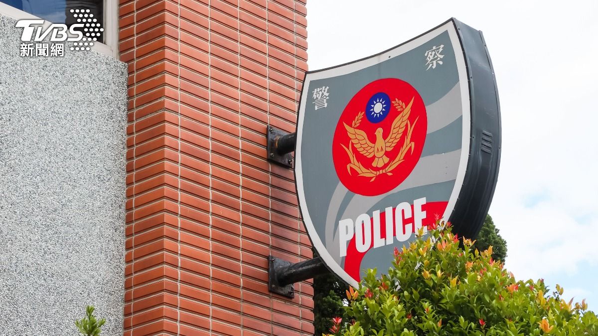 愛慕女警…台中男警闖屋偷生理褲 遭判降2級改敘罰10萬│TVBS新聞網