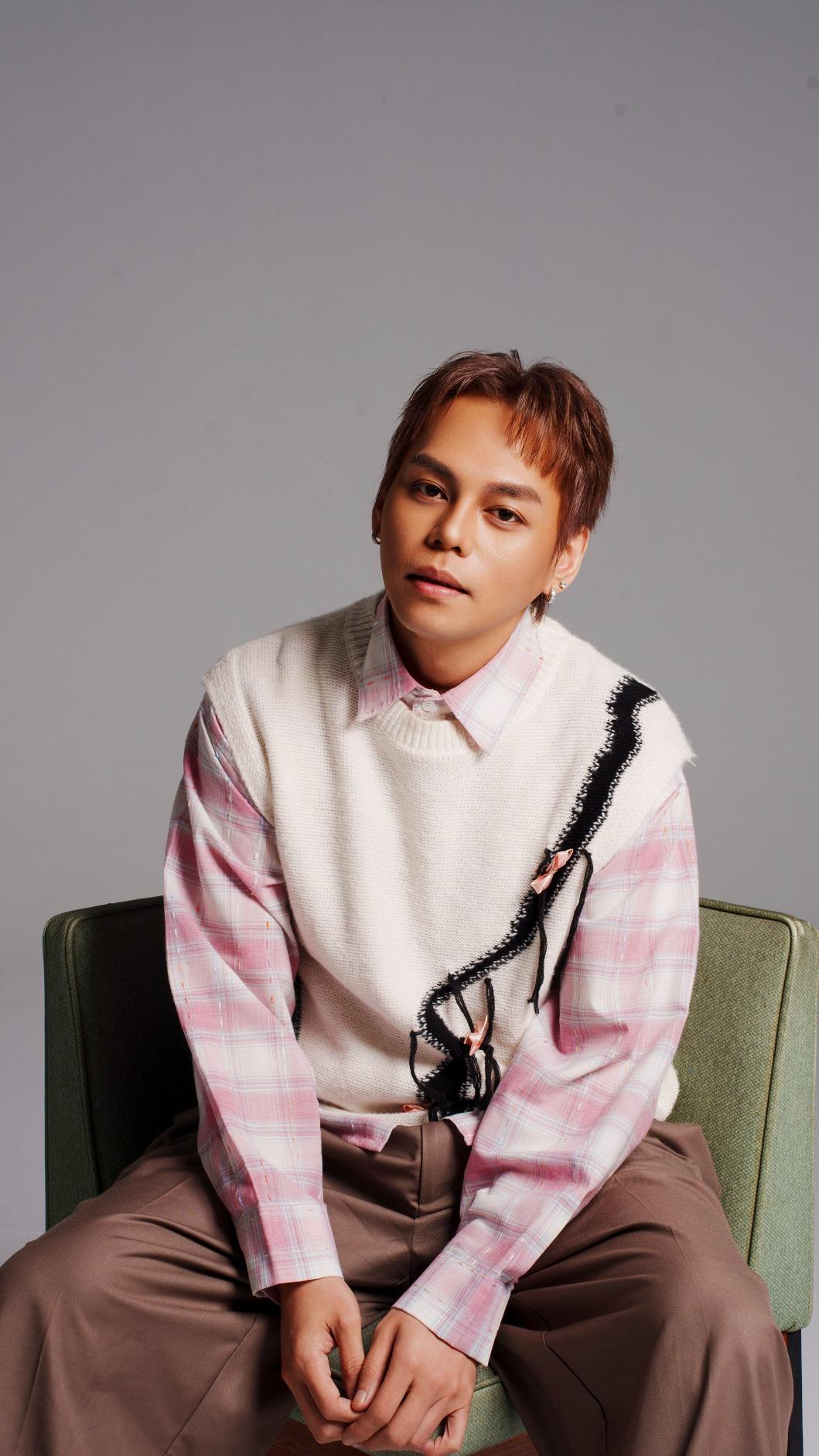 因〈癡情玫瑰花〉爆紅！男星戶頭「只剩4位數」 近況曝光│TVBS新聞網