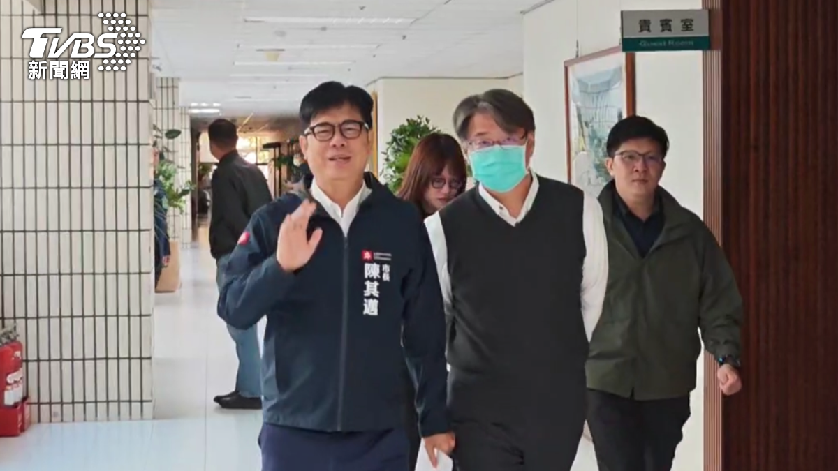 邱議瑩0.6%落敗掀陰謀論 徐國勇掛保證：民調絕對公平公正│TVBS新聞網