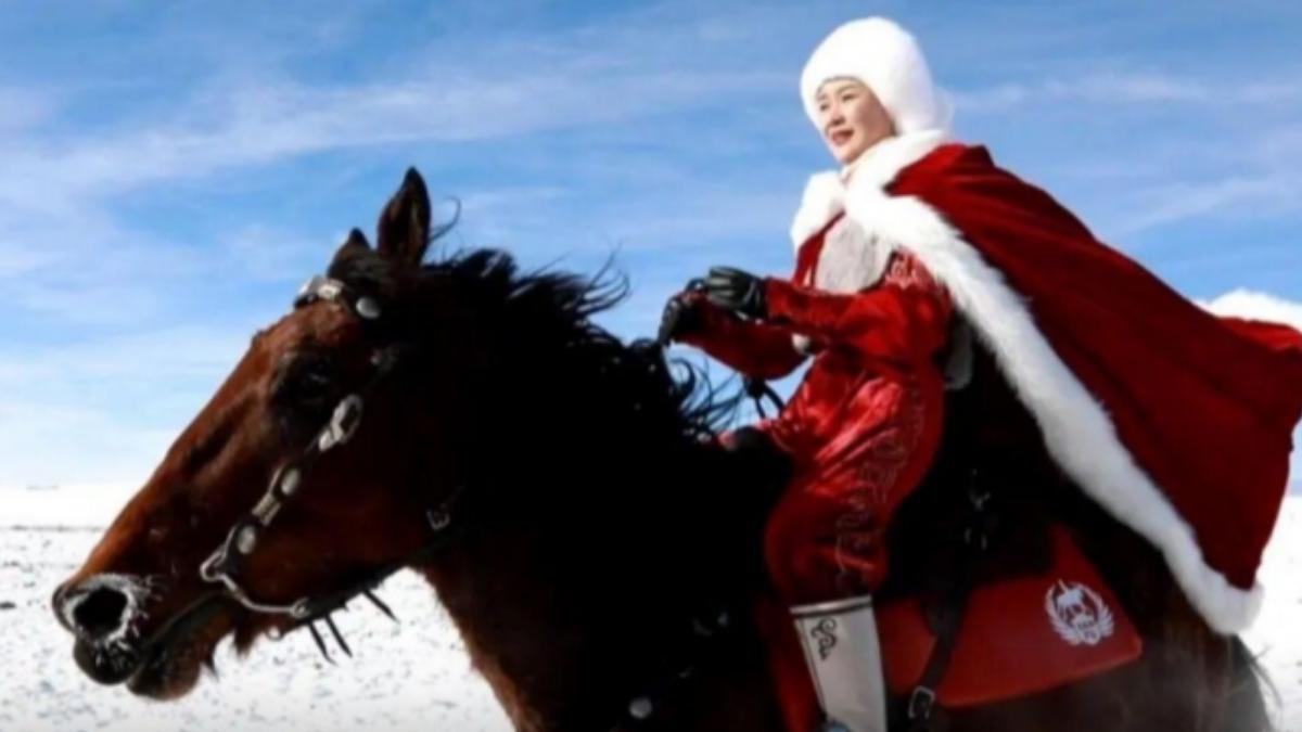 前新疆網紅副縣長傳墜馬傷勢不明 曾在雪原策馬推廣旅遊爆紅│TVBS新聞網