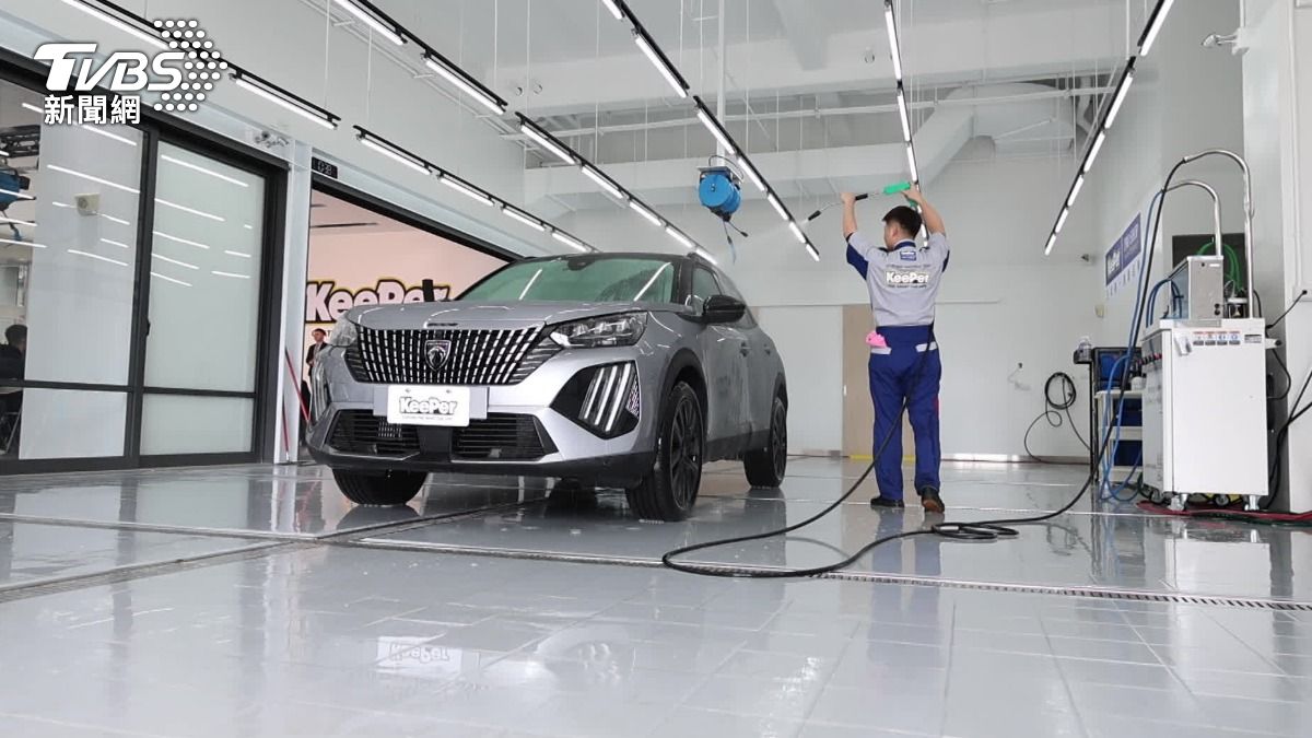 洗車單據疊出3層樓高！業者出招「無紙化」 一年激省10萬張紙│TVBS新聞網