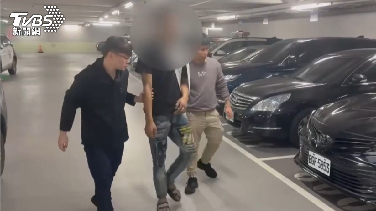 快訊／新店街頭驚傳砍人！2男聊天爆口角 他後腦遭砍重傷送醫│TVBS新聞網