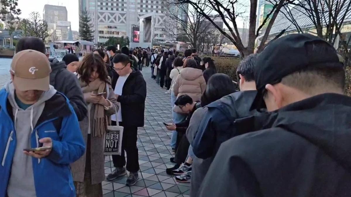 經典賽搶票太瘋狂！球迷7點排隊 台韓戰40分鐘售罄│TVBS新聞網