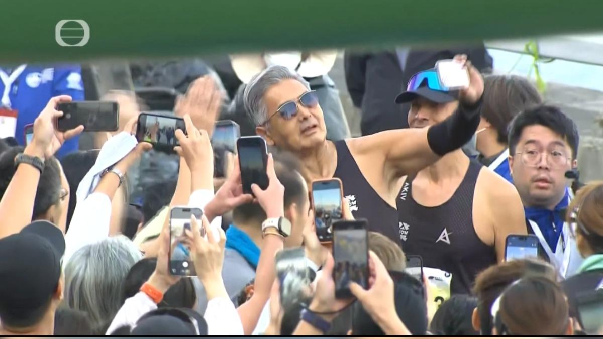70歲周潤發領跑香港馬拉松！率銀髮藝人完成10K 霸氣喊：加起來幾百歲│TVBS新聞網
