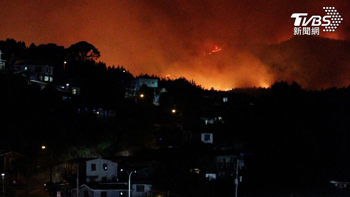 智利野火奪19命！燒毀約300多座大安森林公園 大片房屋成廢墟│TVBS新聞網
