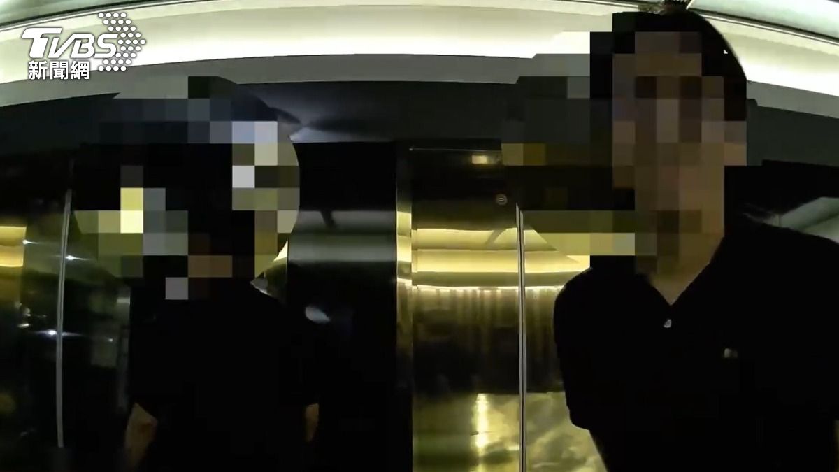 獨／酒店結帳糾紛落幕又折返！男嗆警還狂敲車窗 下場慘了│TVBS新聞網