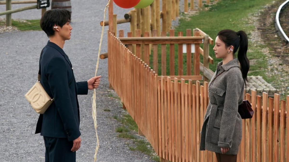 《愛情怎麼翻譯？》高允貞根本人間香奈兒 毛帽、牛角包掀代購潮│TVBS新聞網