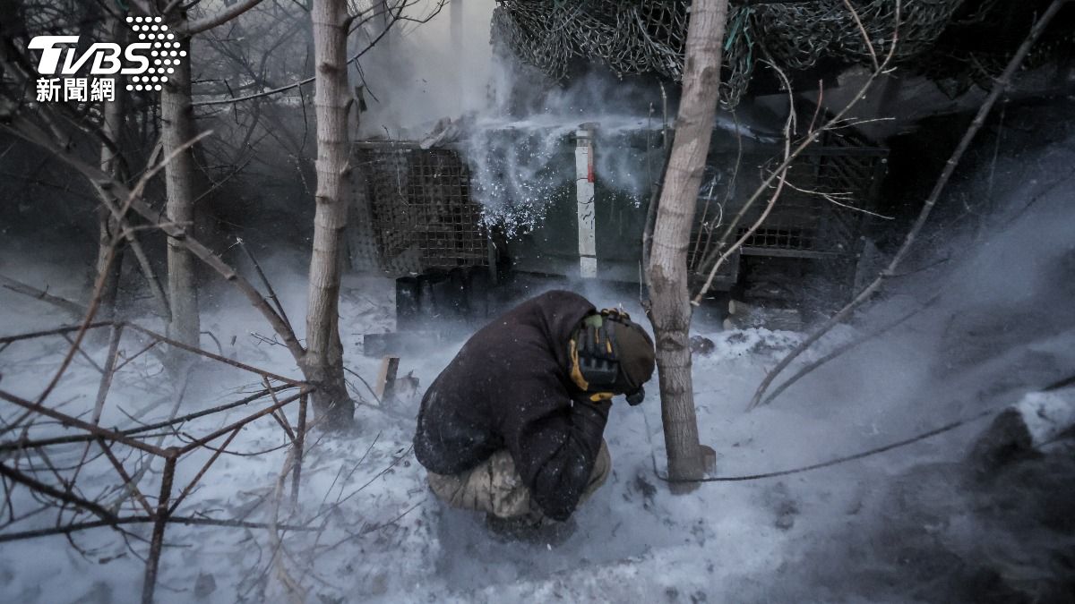 俄300無人機狂攻 基輔半數住家斷電 零下13度凍成冰窖│TVBS新聞網