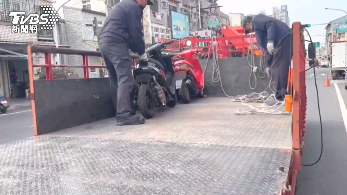 雲林2男飆車耍帥拍片上傳 警秒鎖定「扣車送辦」最高罰9萬│TVBS新聞網