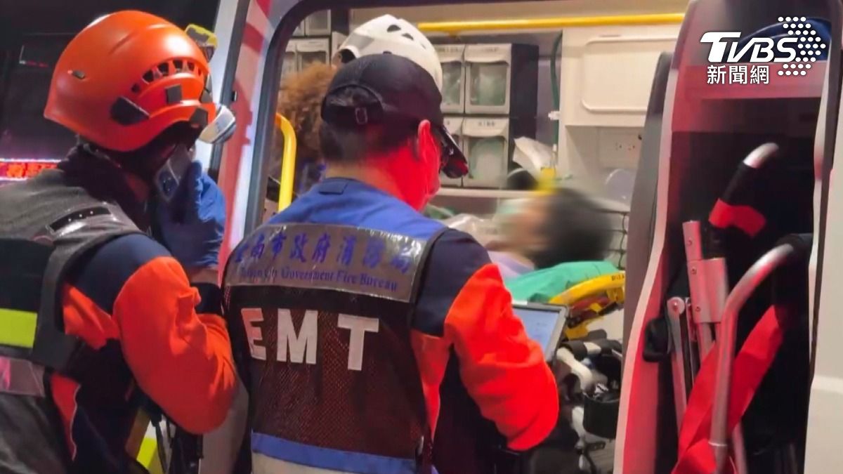 台南東區連兩起火警！透天鐵皮加蓋燒3戶 學生租屋也遭殃│TVBS新聞網