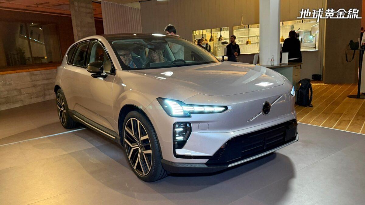 400kW快充、680匹馬力 Volvo EX60全球首亮相│TVBS新聞網