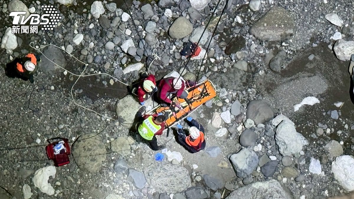 台東少年暗夜摔落30米橋下 1小時尋獲「奇蹟生還」│TVBS新聞網