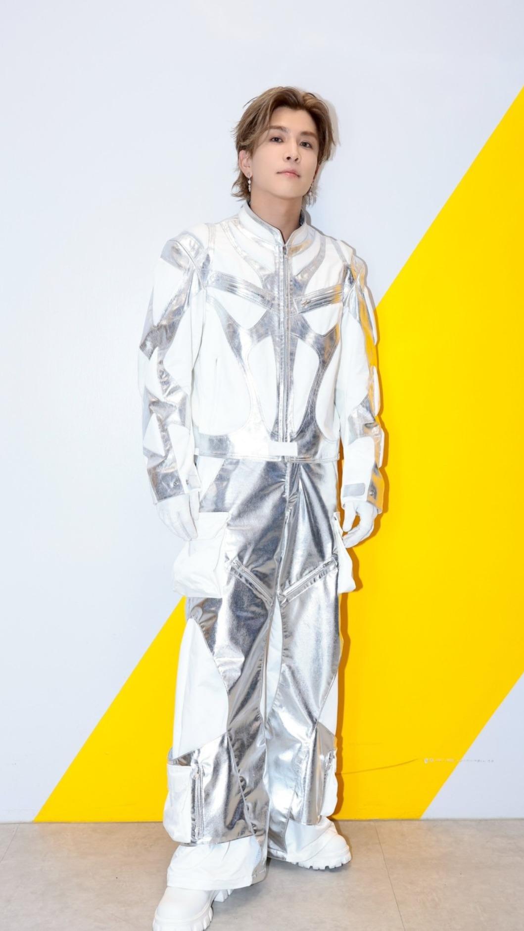 超誠實！岩田剛典繁中發文竟是靠「ChatGPT」 見粉絲苦等17小時心疼道歉│TVBS新聞網