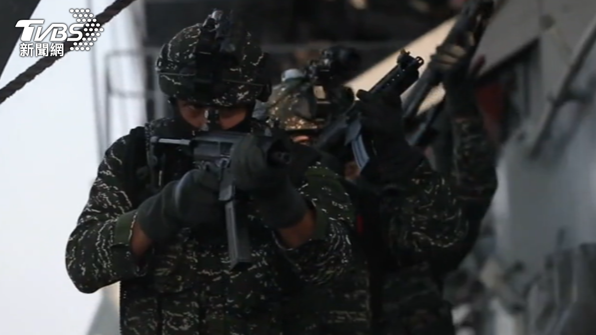 無人機部隊戰鬥加給跳票？官兵遭追扣薪2.4萬 怒轟國防部詐騙│TVBS新聞網