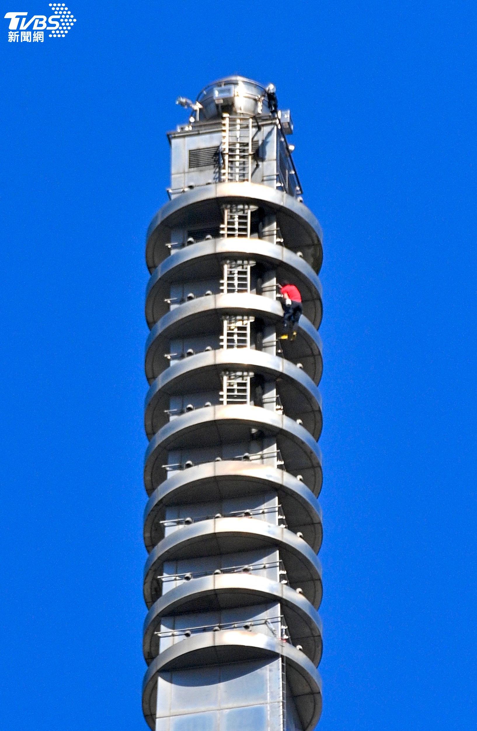 霍諾德徒手獨攀101！酸民狂嗆「靠梯子」 全網怒噴：智X│TVBS新聞網
