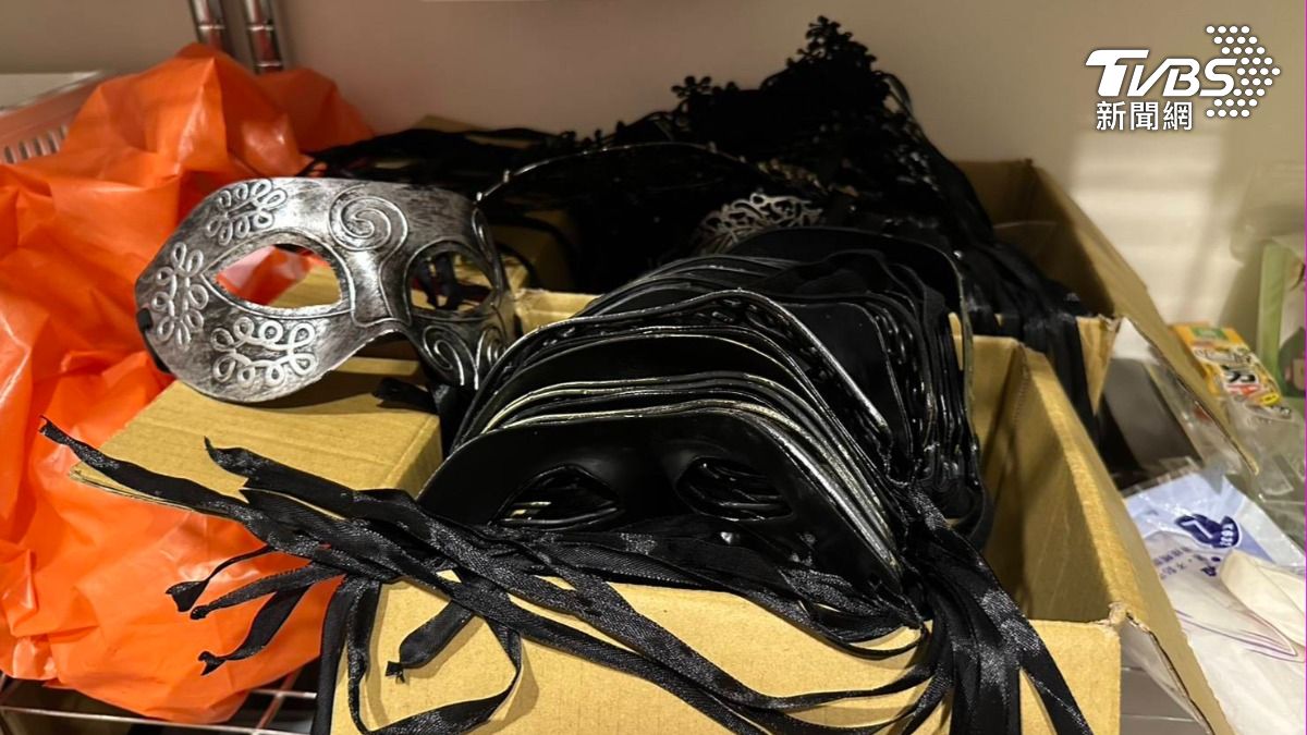 台中警扮同志潛會館 500入場費「男男赤裸」尷尬被抄 │TVBS新聞網