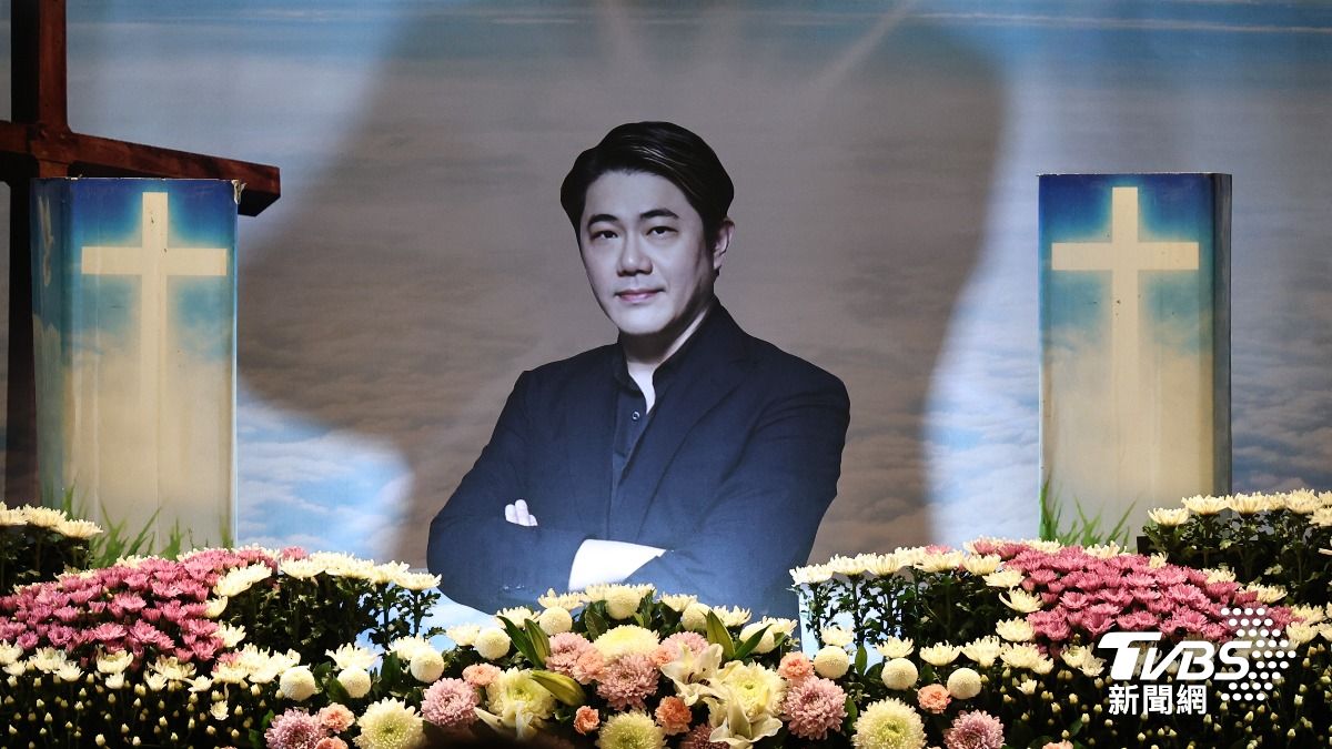 知名經紀人過世！Gino才探病淚奔送別 不捨曝他抗癌瘦30公斤│TVBS新聞網