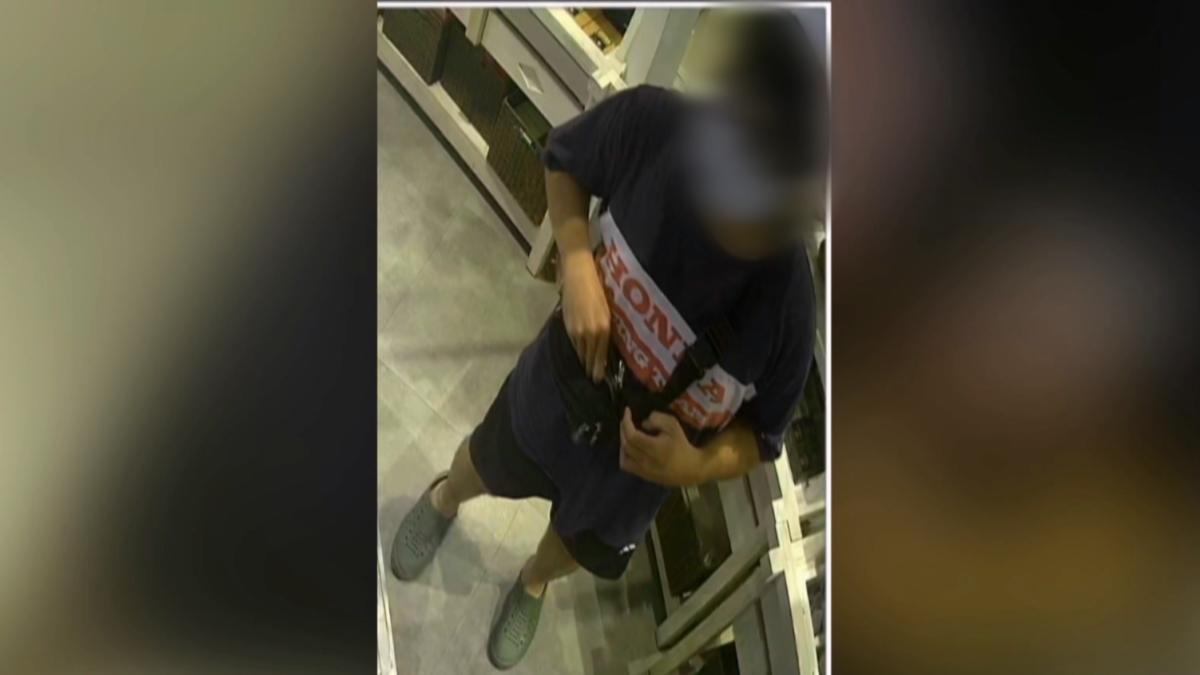 獨／台南購物中心有怪男！ 專搭訕長髮女「幫綁頭髮」還要拍照│TVBS新聞網