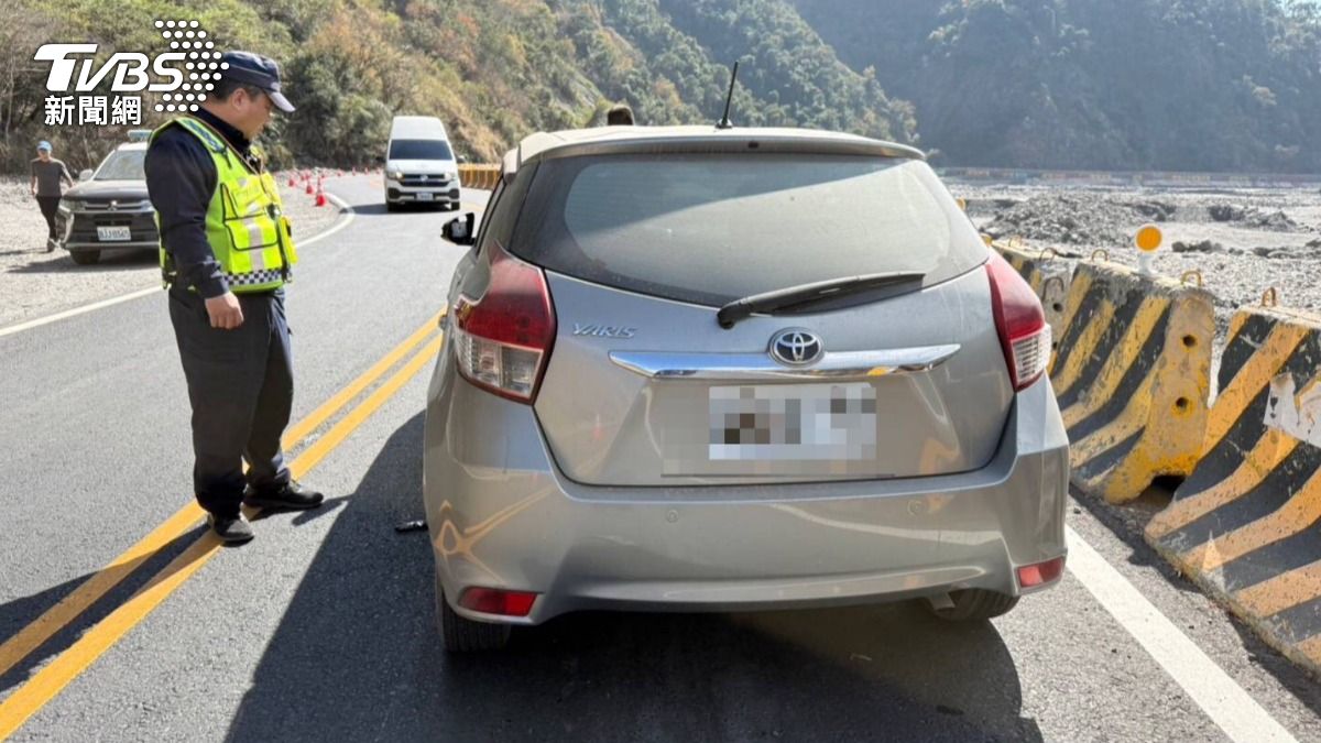 快訊／南橫公路死亡車禍！自小客撞騎士濺血 63歲男送醫不治│TVBS新聞網