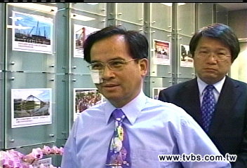 沖天煙火炸開！ 蘇煥智右臉傷5cm│TVBS新聞網