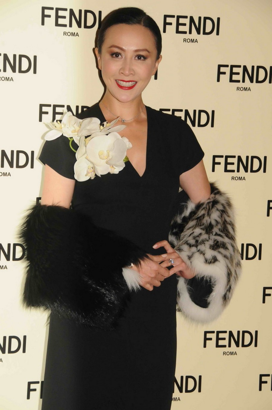 劉嘉玲眼神有戲 Jolin拍MV脫稿飆淚│TVBS新聞網