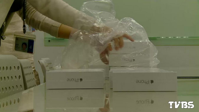 3人帶27支i6回台 未申報遭查扣│TVBS新聞網