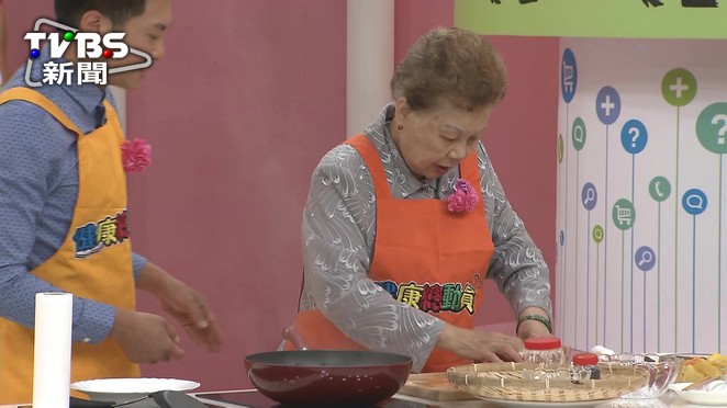 柯媽明星架勢足 錄影唸柯P：爬什麼101│TVBS新聞網