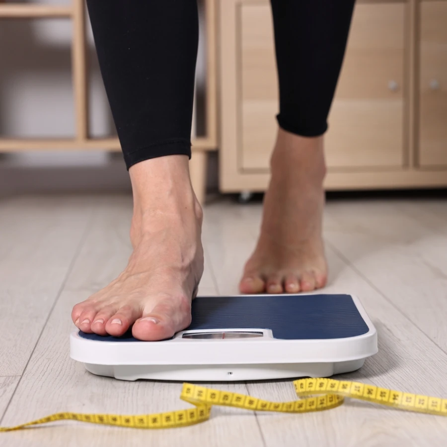 楊千霈包包裡藏減肥神器！「1神物」增肌減脂超有感，網實測兩週瘦2.5KG、體脂降3%|女人我最大