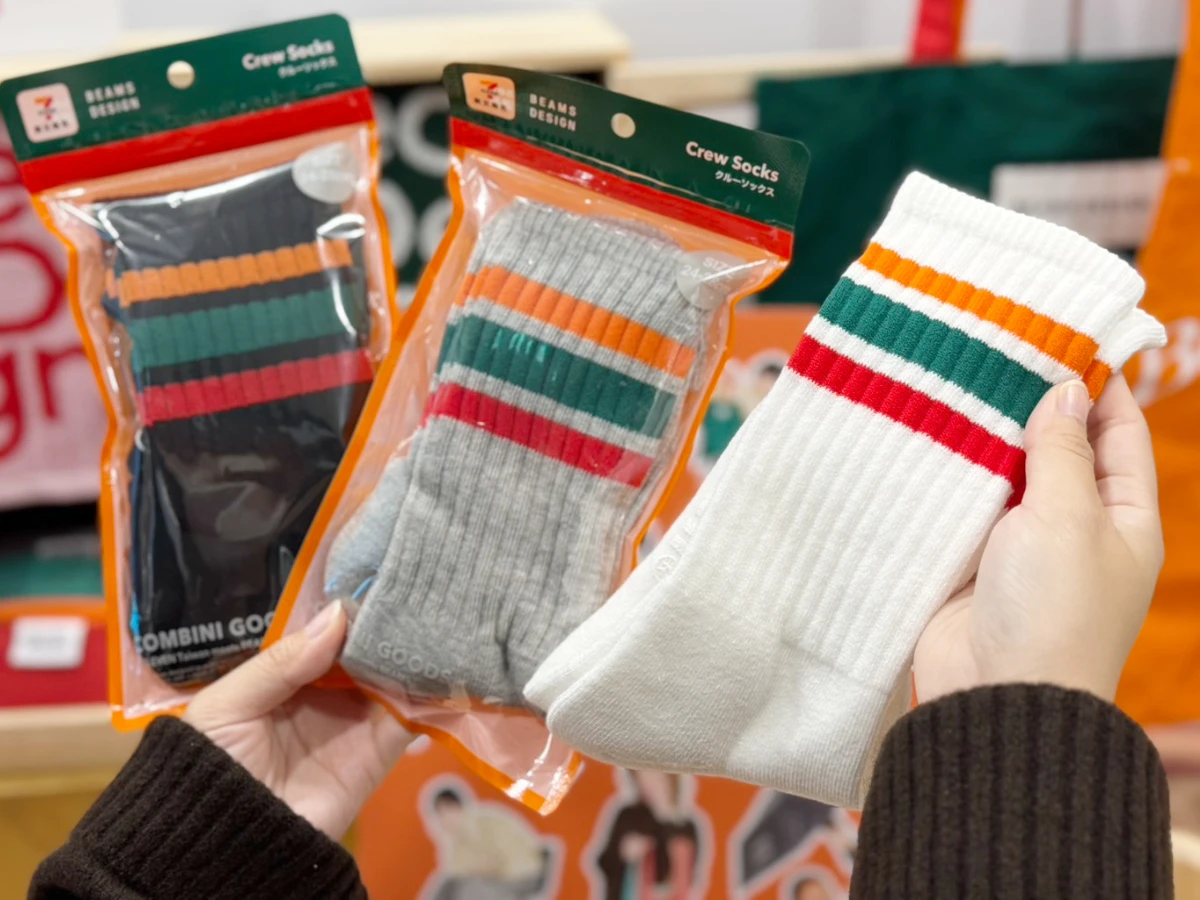 7-11 X BEAMS超質感時尚日系周邊threads上爆紅！撞色帆布袋、三原色襪子超有型|女人我最大