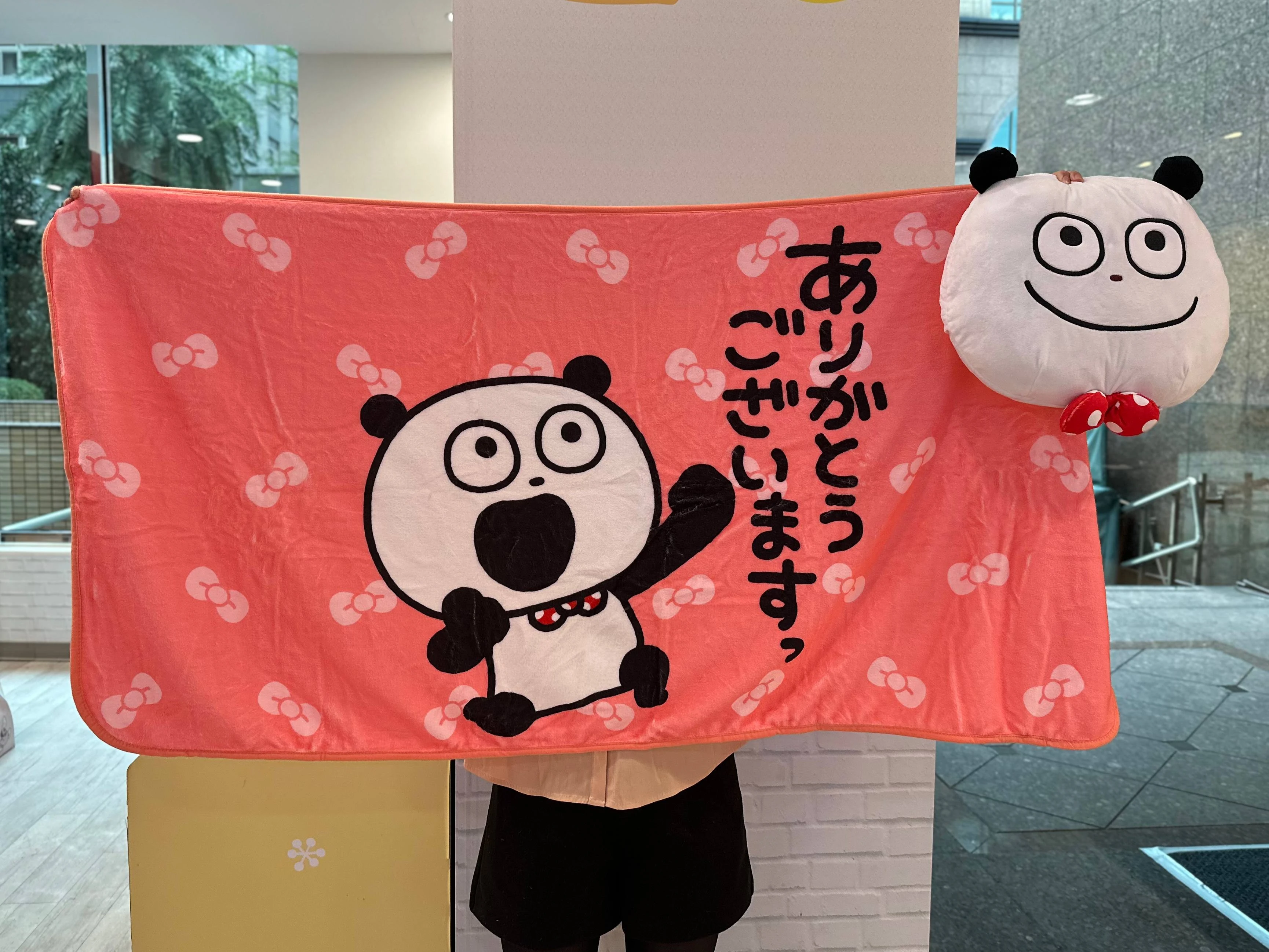 20款西村裕二周邊激萌登陸7-11！開心熊貓化身大頭抱枕毯、戀愛兔立體毛絨筆超吸睛|女人我最大